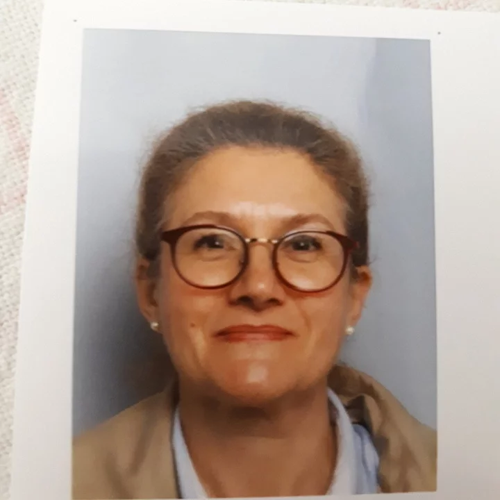 Nounou-top : Valérie, auxiliaire parentale à Saint-germain-en-laye
