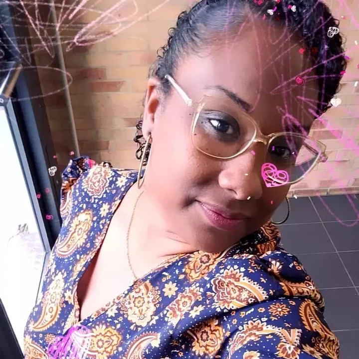 Assistante maternelle pro à le haillan, Sylvie