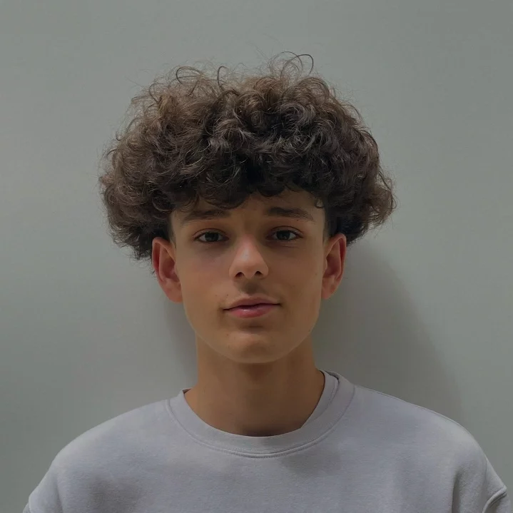 Baby-sitting à paris 15ème arrondissement, Chemsy