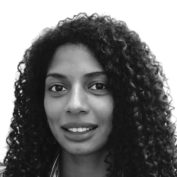 Geraldine, propose une garde temps partiel - 1213 Petit-lancy. Topnanny