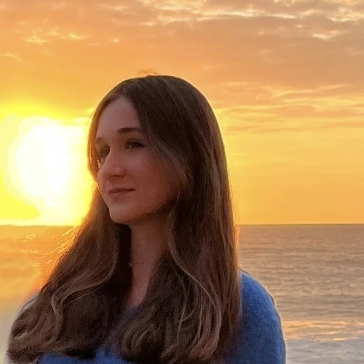 Nounou-top : Chloé, garde enfant à Levallois-perret