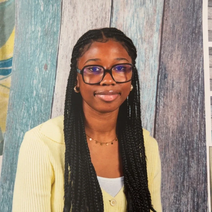 Annonce Aide-au-top aide domicile à Cholet Mouneïssa