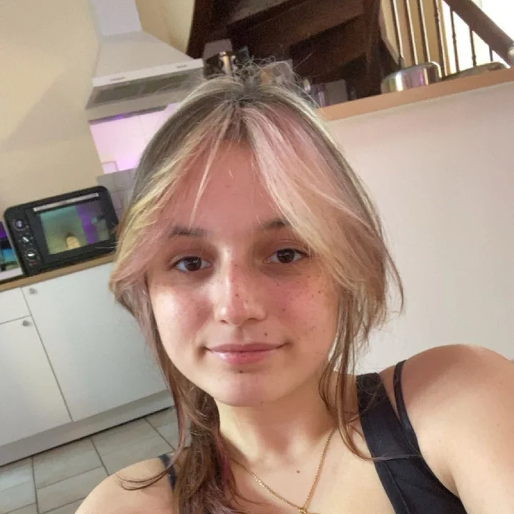 Annonce Nounou-Top baby sitter - 61000 Alençon Roxane
